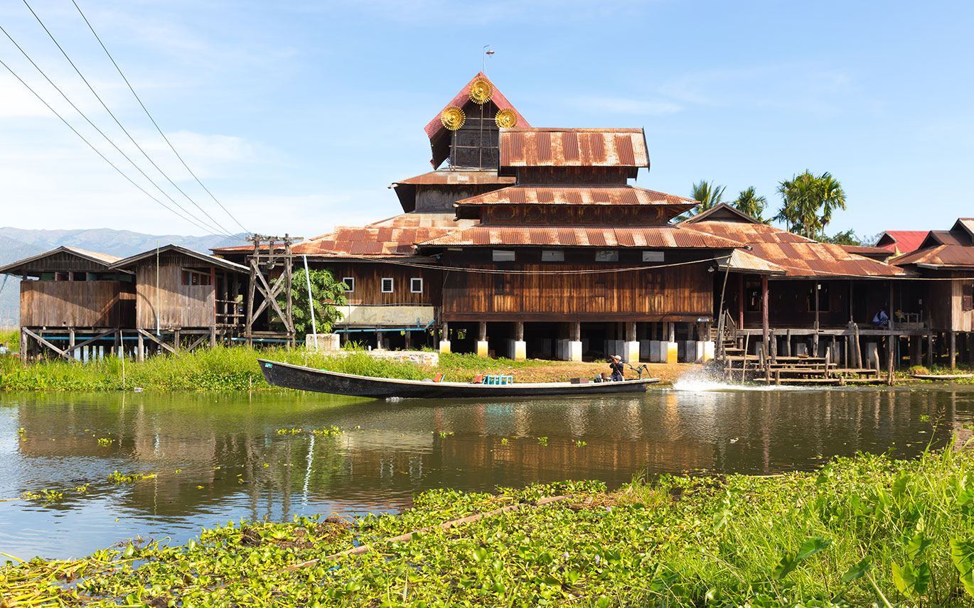 Inle Sightseeing & Village Trek - 4 Days | Myanmar Travel