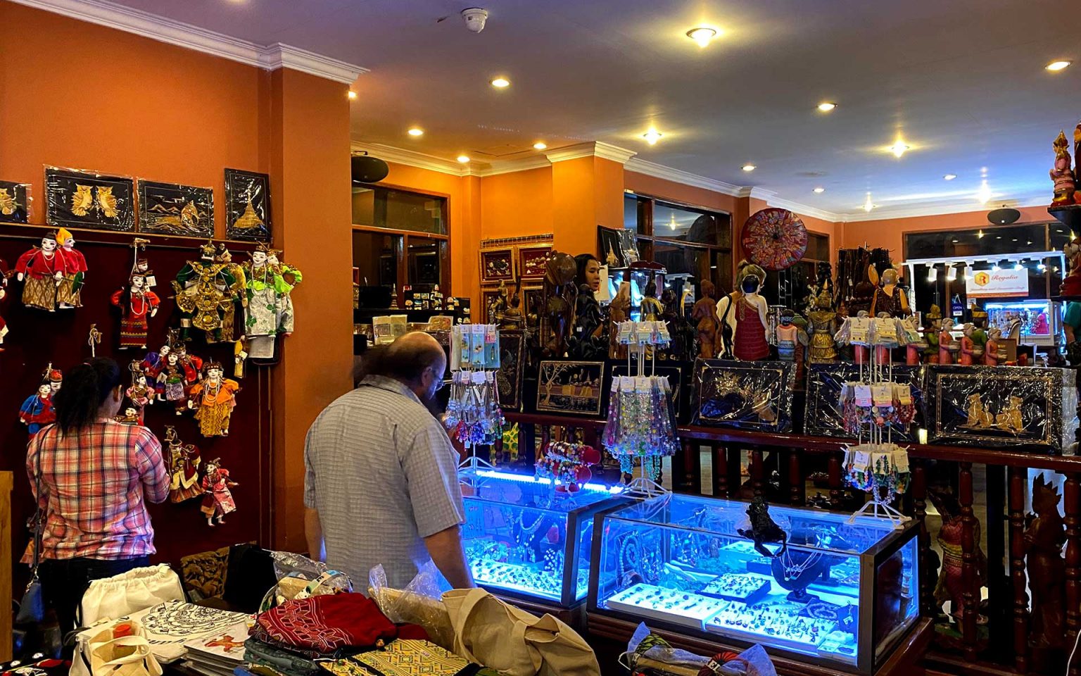 Souvenir In Myanmar | Myanmar Travel