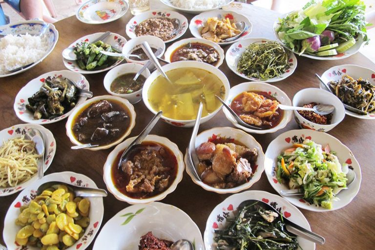 The Useful Guide To Customs And Etiquette In Myanmar [UPDATED 2026]