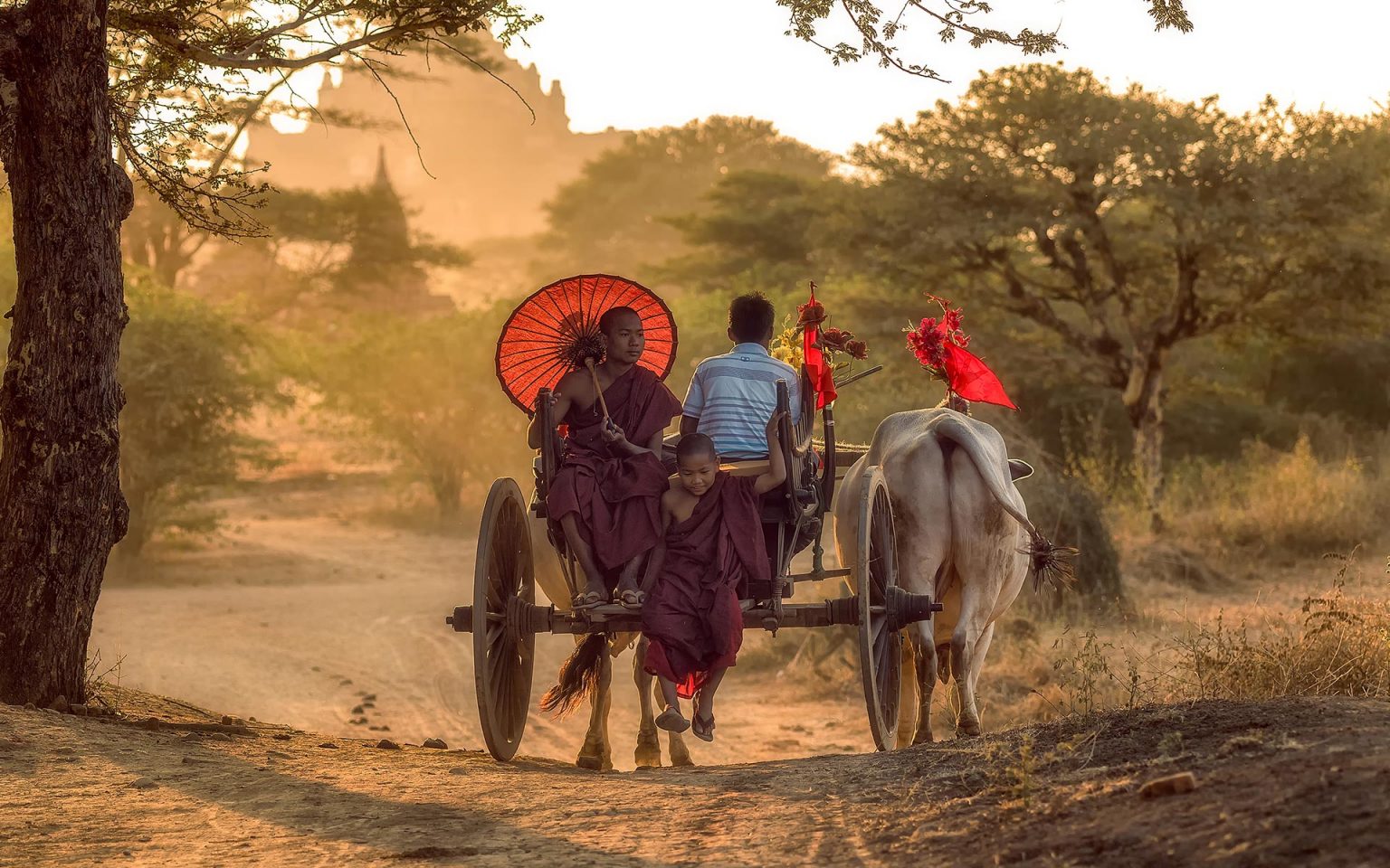 The Useful Guide To Customs And Etiquette In Myanmar [UPDATED 2025]